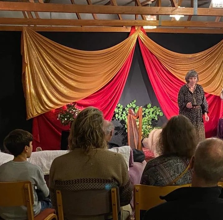 Storytelling – The Gossamer Threads Project